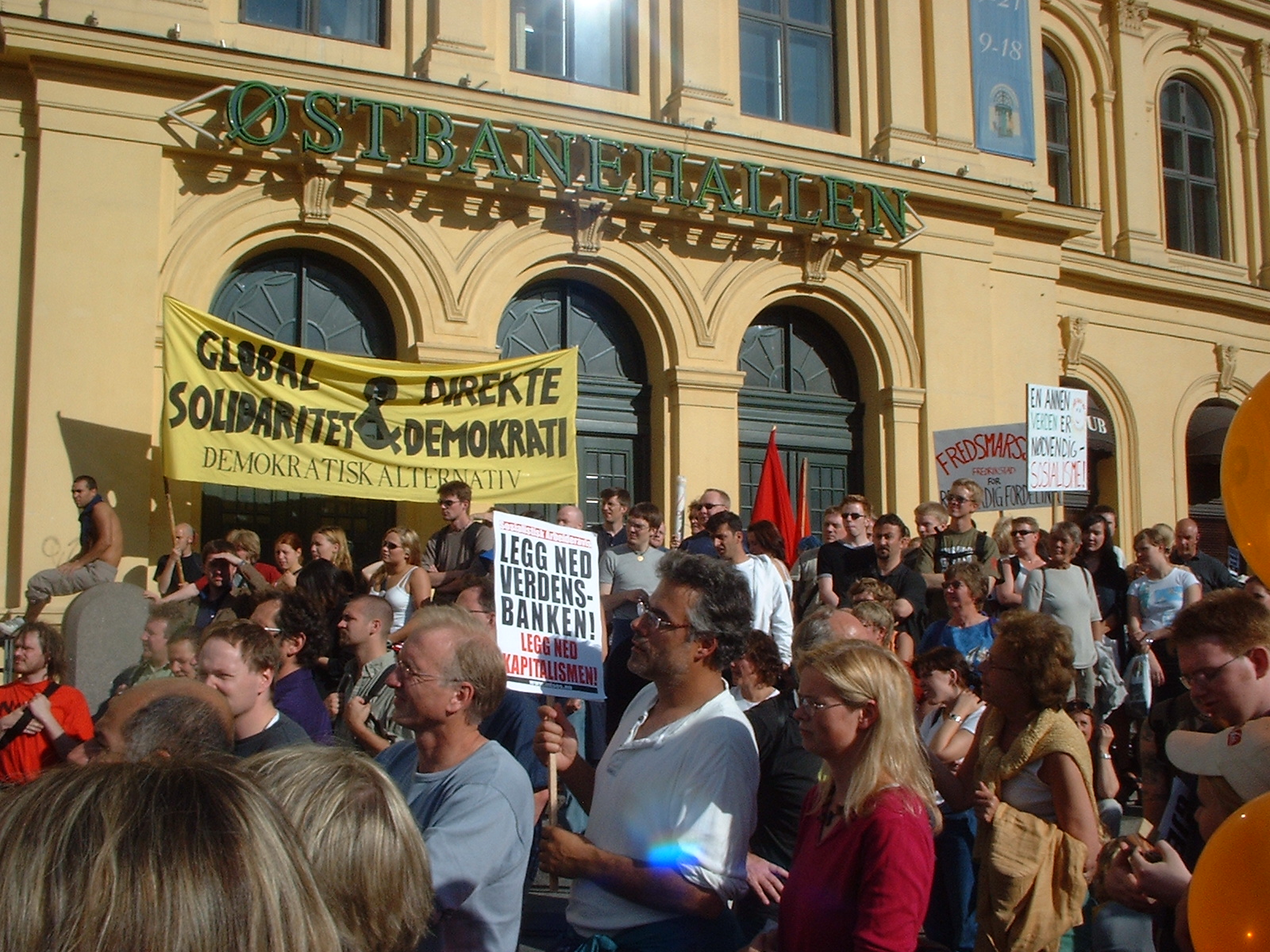 What is Globalization? Global Europe explained – The Euroculturer